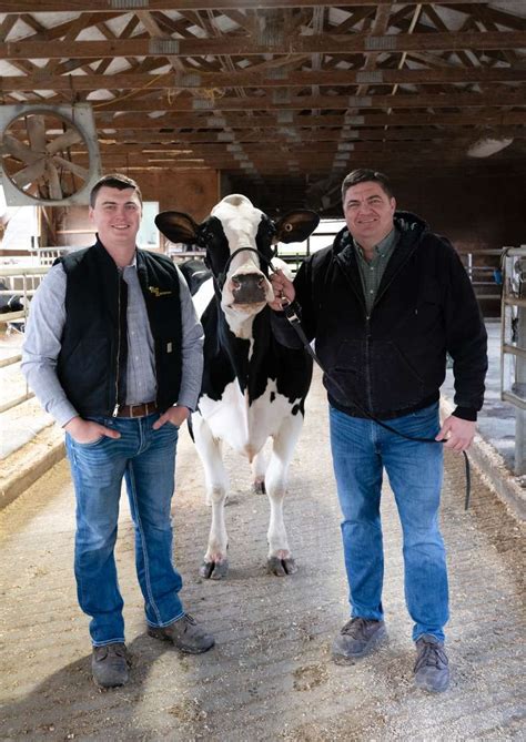 King Brothers Dairy In Schuylerville Ny Ice Cream And Farm Store