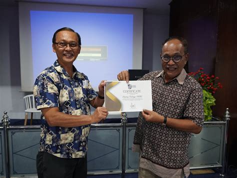 Feb Unklab Dan Feb Uin Jakarta Kerjasama Program Akademik Universitas Klabat