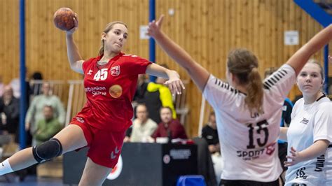 Sex Eik Tjejer Och Smilla Lilja Från H65 Kallade Av F17 Landslaget