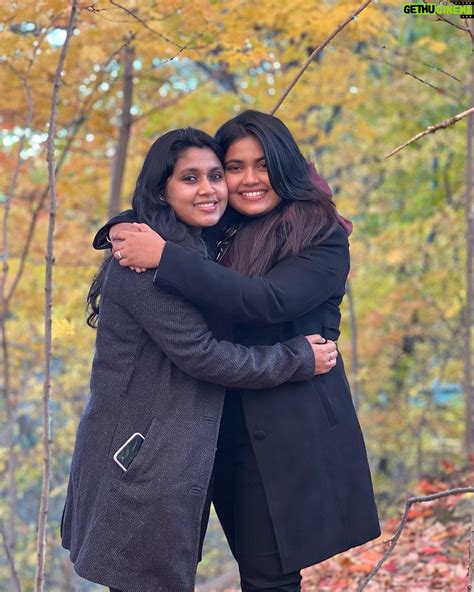 Singer Anu Anand Wiki Biography Age Photos Spouse And More