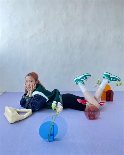 本田仁美 スタイル抜群な着衣グラビアほかエロ画像100枚！