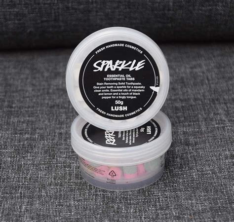 Australian Hiker Lush Toothy Tabs