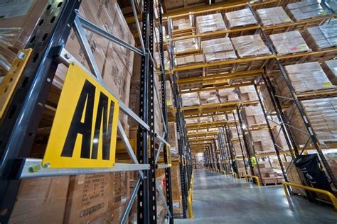 Labelling Linear Storage