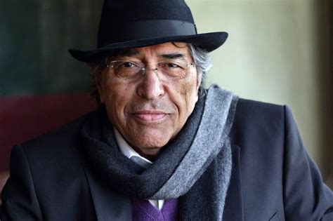 یدالله رویایی به دلیل اشعار سخت‌فهم مخاطبان کمی داشت ایسنا