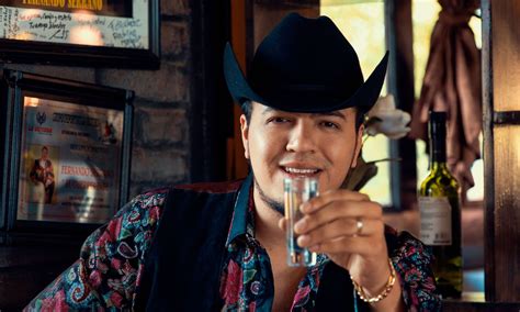 Roberto Belester Jr El Gusto De Interpretar Sus Propias Canciones