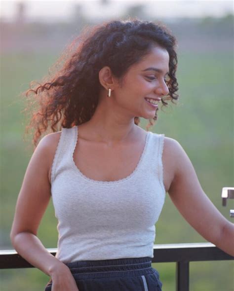 Actress Namita Krishnamurthy Hd Photos And Wallpapers May 2023 Gethu Cinema