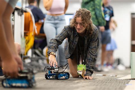 Step Experience Gives Rising High School Seniors Glimpse At Purdue Engineering News College