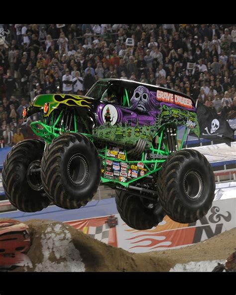 Monster Truck Grave Digger Wallpaper Exclusive Spin Master Monster Jam