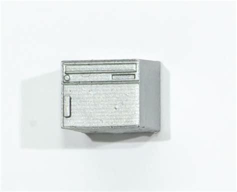 Mailbox Model 3 Am Modellbahn