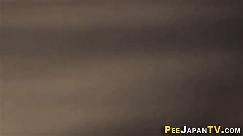 Office Worker Asian Peeing Outdoors Eporner