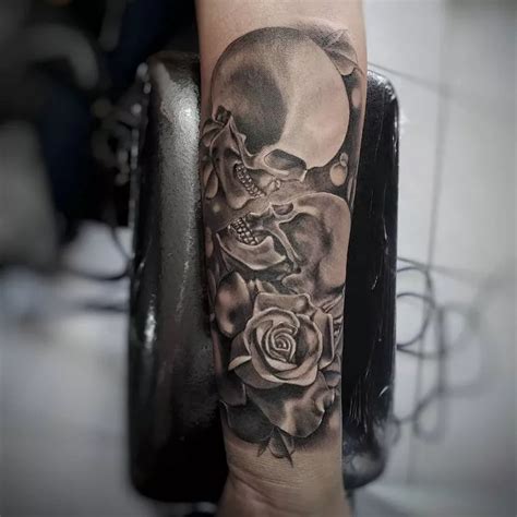 Skull And Rose Tattoo The Most Spectacular Designs