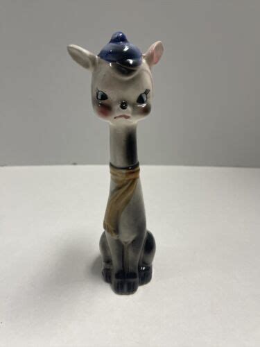 Tall Long Neck Cat Figurine 4591975532