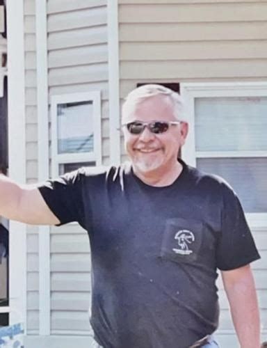 Roy Edward Lynn Obituary 2023 Fowlerville Mi Borek Jennings Herrmann Funeral Homes