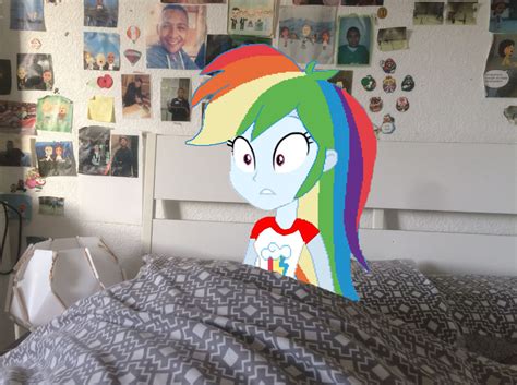 Rainbow Dash Heard The Knock By Yungstuff On Deviantart