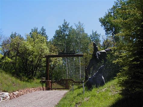 Gallery Picasso Gate