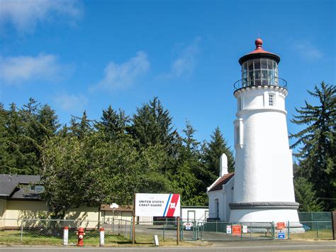 7 Historic Lighthouses To Visit Along Oregons Coast