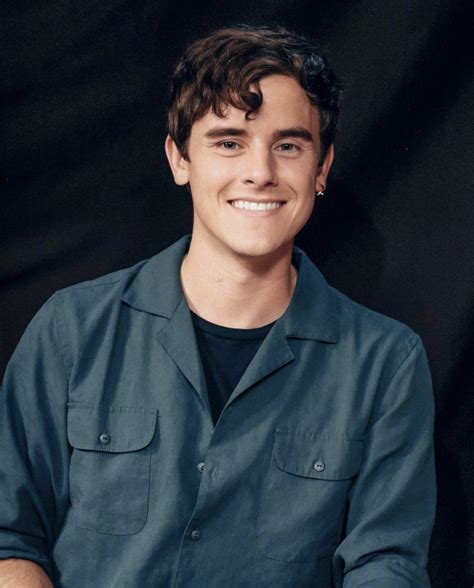 Connor Franta 2022 Instagram