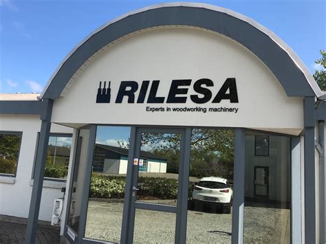 Rilesa Linkedin