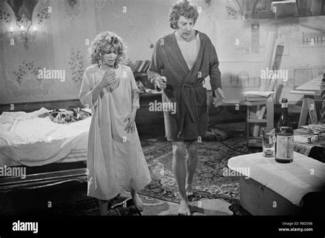 Julie Christie Dont Look Now Dont Look Now Julie Christie Center