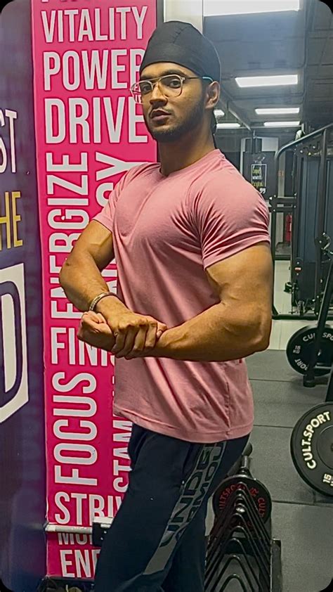 Ronith Singh It Takes Years Of Work Fitnessvideo Training Fitfam