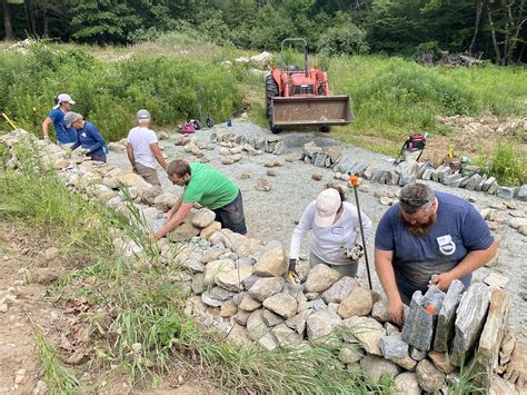 Rock Retaining Wall Construction