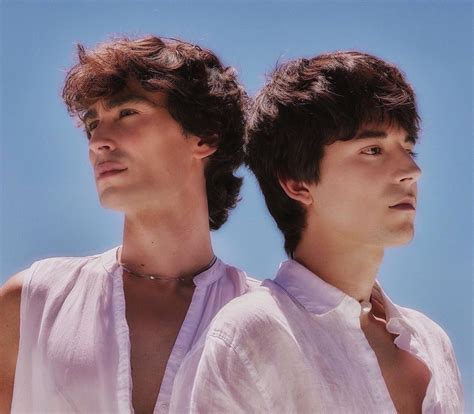 Escucha Son De Amores De Loic And Mario Cusicaplus