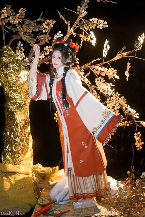 Coser年年nnian 2025元旦 84 Photos Page 2 5