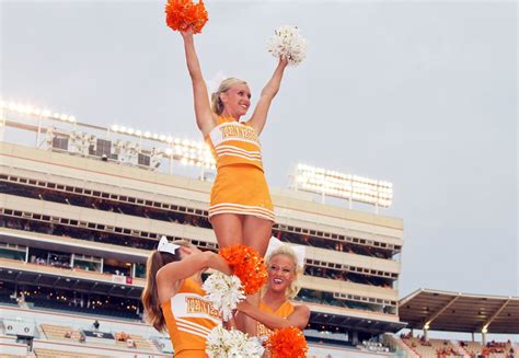 Cheerleader Of The Week Elizabeth Sports Illustrated