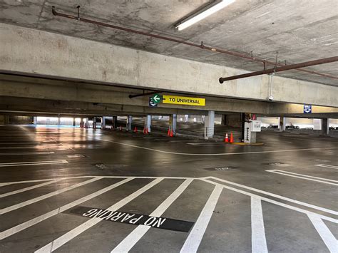 How To Buy A Universal Studios Hollywood Parking Pass Tips And Deals