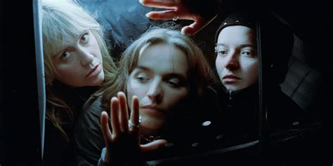 Neues Album Vom Indie Trio Goat Girl Stilbrüche Statt Spotify Taz De