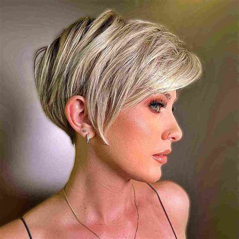 24 Trendiest Layered Pixie Haircuts For Thick Hair