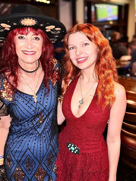 Caitlin Mae Caitlin Mae Added A New Photo