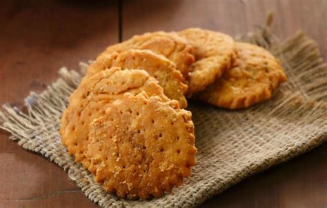 Achari Mathri Recipe Dishpulse