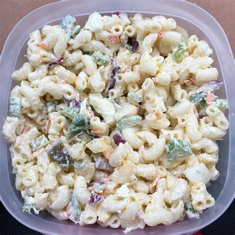 Macaroni Salad With Sweet Pickles And Cheese At Jenenge Blog