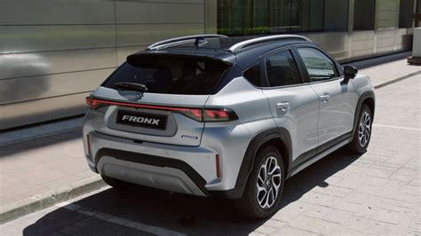 Suzuki Fronx Spesifikasi Harga Dan Fiturnya