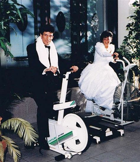 18 Hilariously Odd Couples Photos That Prove Love Is Blind