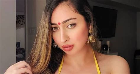 Social Media Star Ms Sethi Biography And Career Tfiglobal