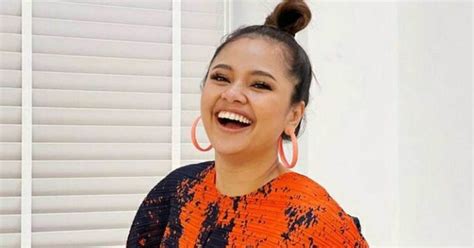 Fiza Frizzy Malas Nak Layan Sebab Harian Metro