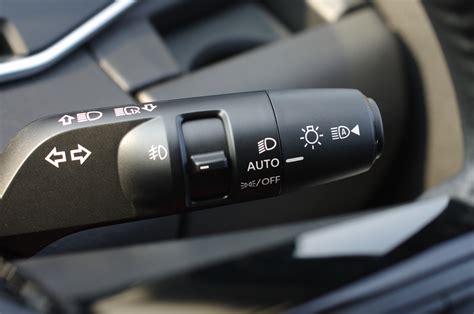 【徹底解説】車のライト10種類とつけ方！使用方法や注意点も紹介 車のledライトナビ Hid屋公式ブログ