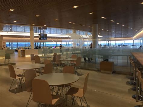 Sala Vip Cibeles Lounge Madrid Review I One Mile At A Time