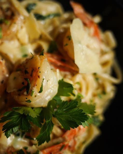Cucina 🍤 Dive Into A World Of Flavour With Our Sambuca Prawns🌟🍴