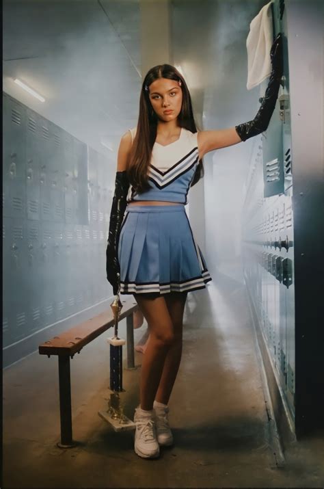 Olivia Rodrigo Fantastic 4k Wallpaper