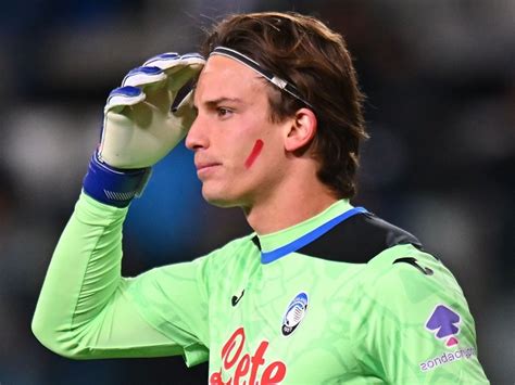 Standar Kiper Hebat Marco Carnesecchi Kalau Penyelamatan Saya Bisa Liga Olahraga