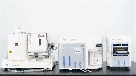 Life Technologies Attune Nxt Acoustic Focusing Cytometer