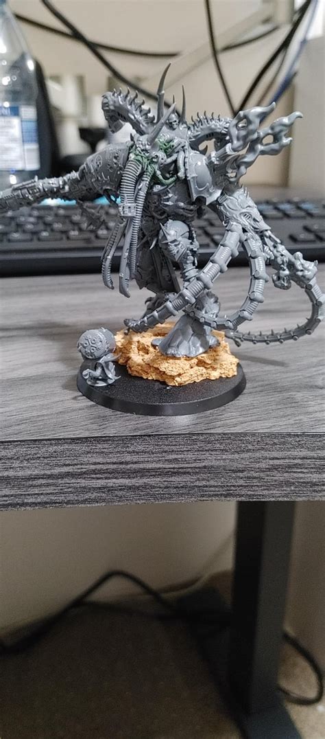 Kitbashed Demon Prince R Deathguard40k