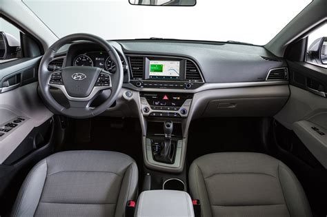 For A Few Mpg More The 2017 Hyundai Elantra Eco