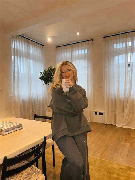 At Home With Grace Beverley My Discover Weekly Every Single Week Is Just Whales British Gq