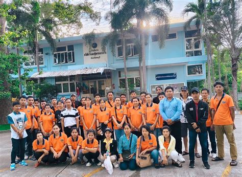 အထောက်အထားမစုံဟုဆိုကာ အလုပ်ထုတ်ခံခဲ့ရတဲ့ မြန်မာလုပ်သား ၃၇ ဦးရဲ့ လုပ