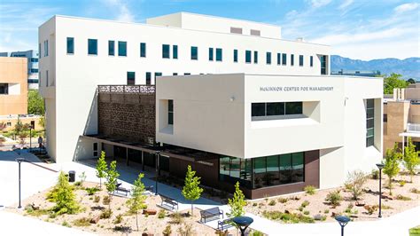 Unm Anderson School Of Management Receives 200000 Bank Of America