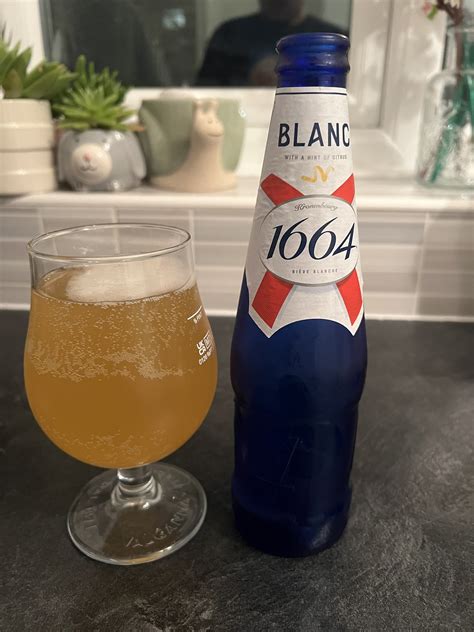 Kronenbourg 1664 Blanc Review A French Twist On A Classic Wheat Beer